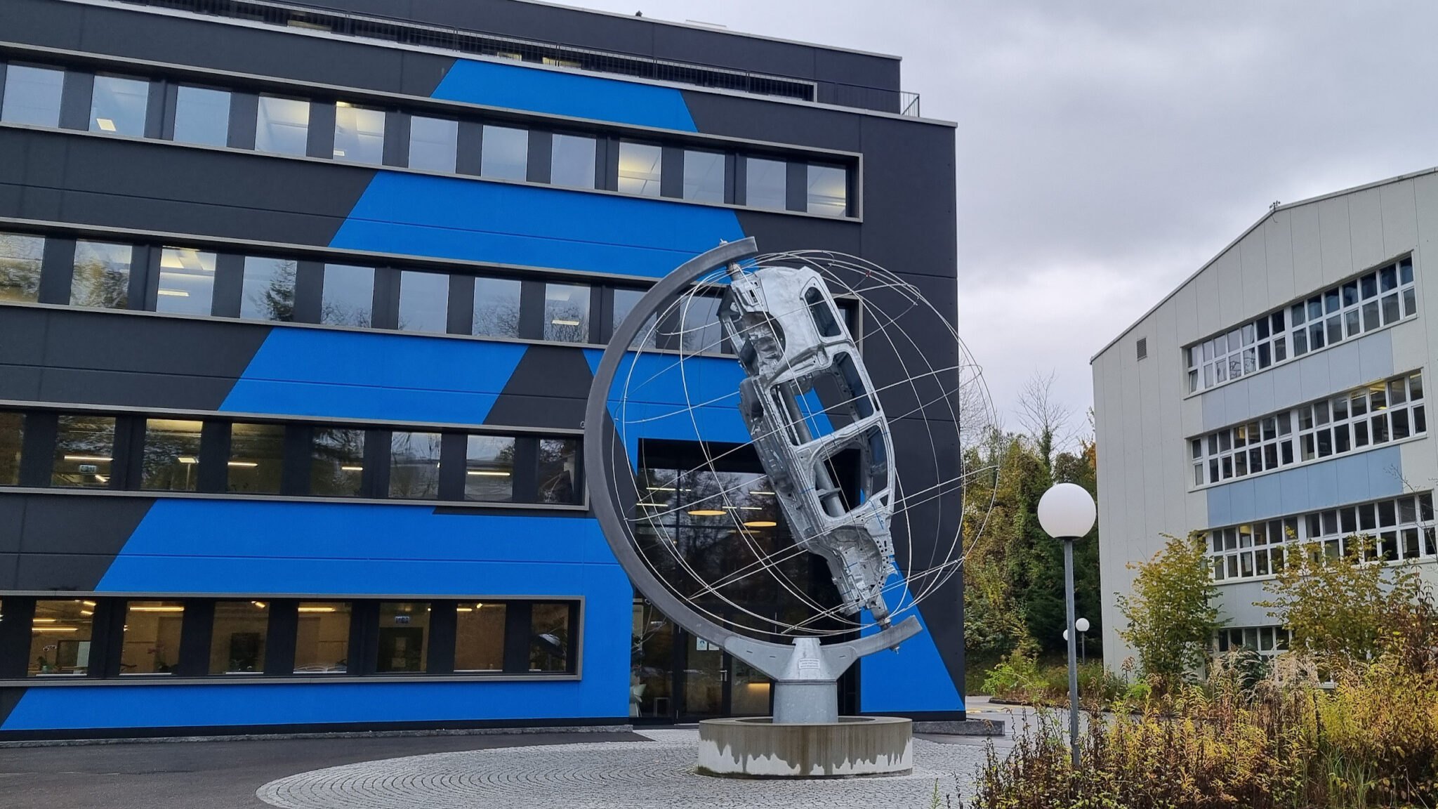 Referenzen - nevalux AG - Connected Lighting, Lichtlösungen, Sensorleuchten, Präsenzmelder ...