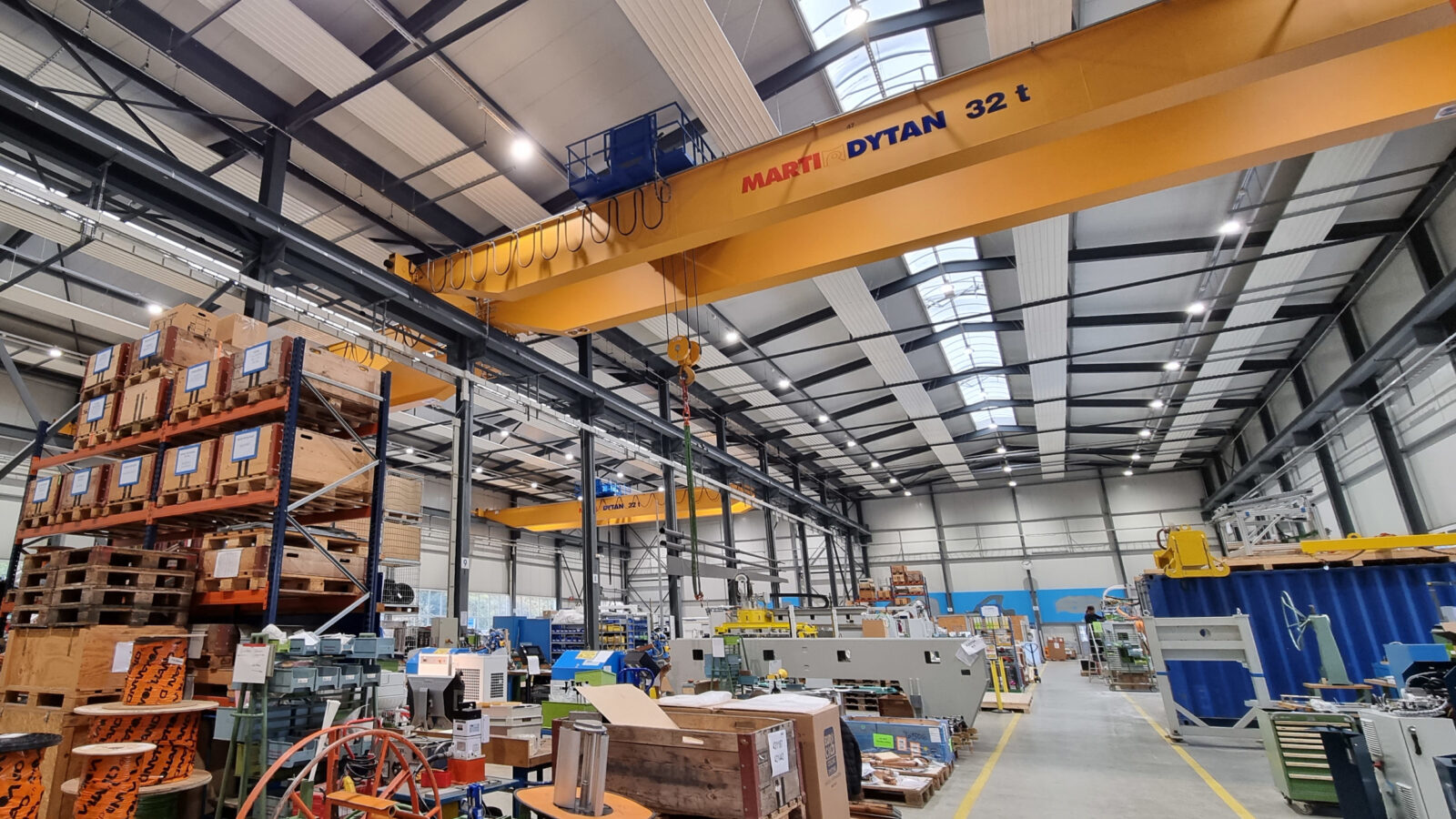 Referenzen - nevalux AG - Connected Lighting, Lichtlösungen, Sensorleuchten, Präsenzmelder ...